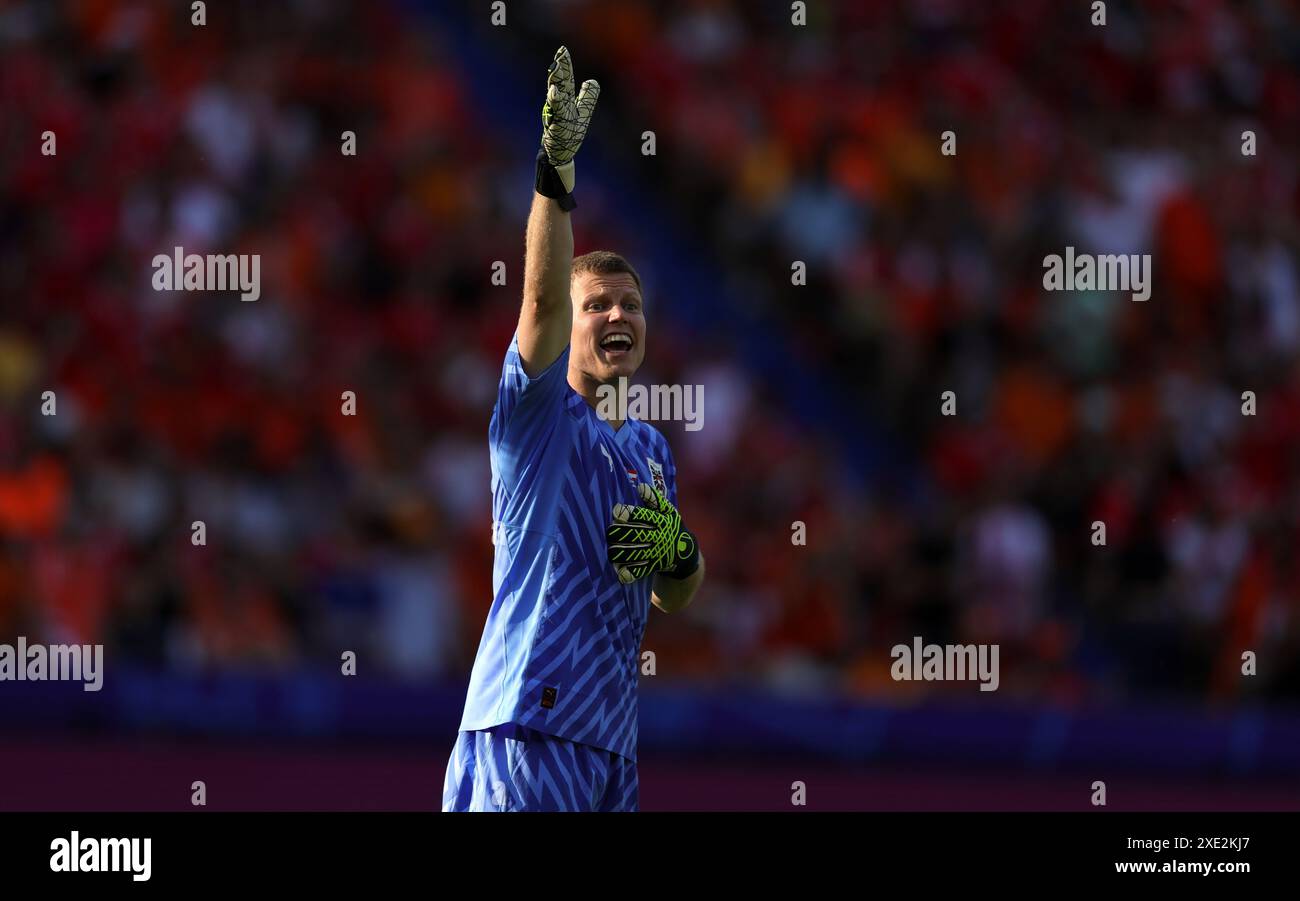 BERLIN, GERMANY - JUNE 25: Patrick Pentz of Austria during the UEFA ...