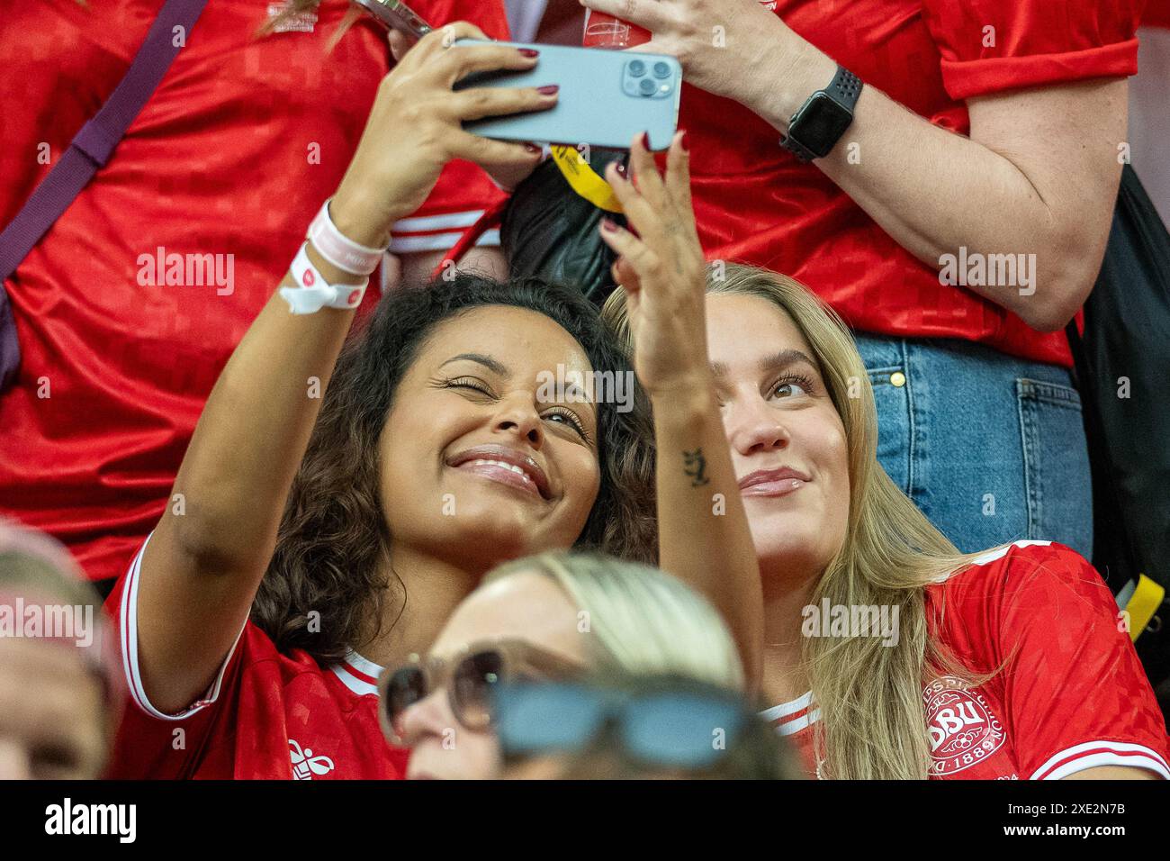 Nathalie Victoria Mengesha (Alexander Bah) with Emelie Nissen (Morten Hjulmand), GER, Daenemark ...