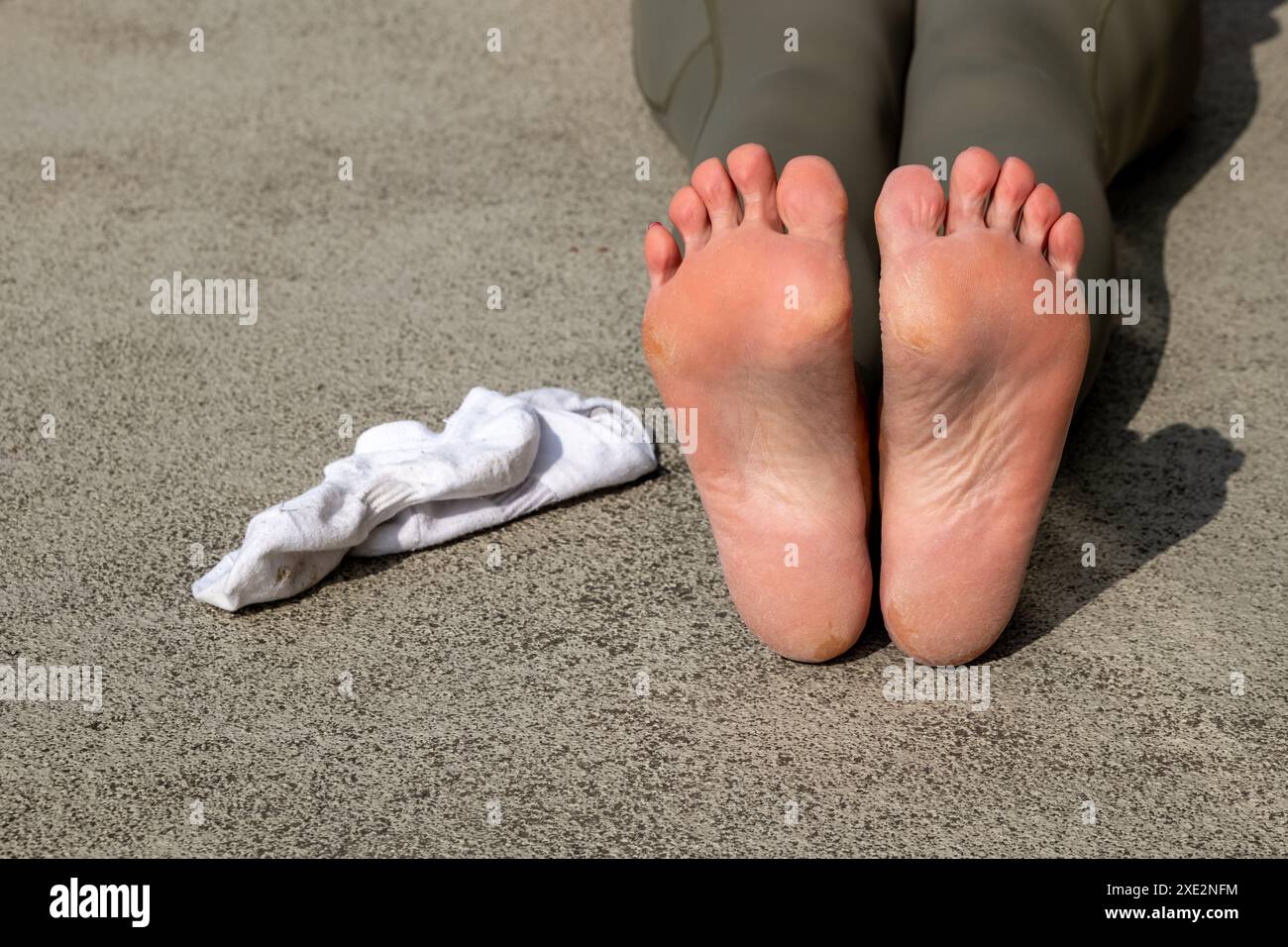 Off white fashion hi-res stock photography and images - Alamy