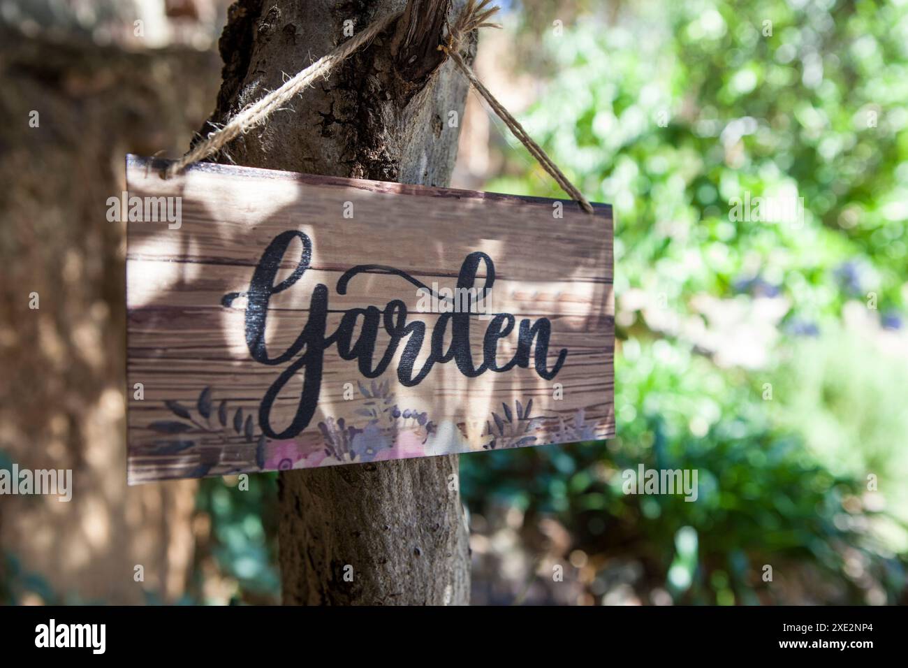 Mediterranean courtyard hi-res stock photography and images - Alamy