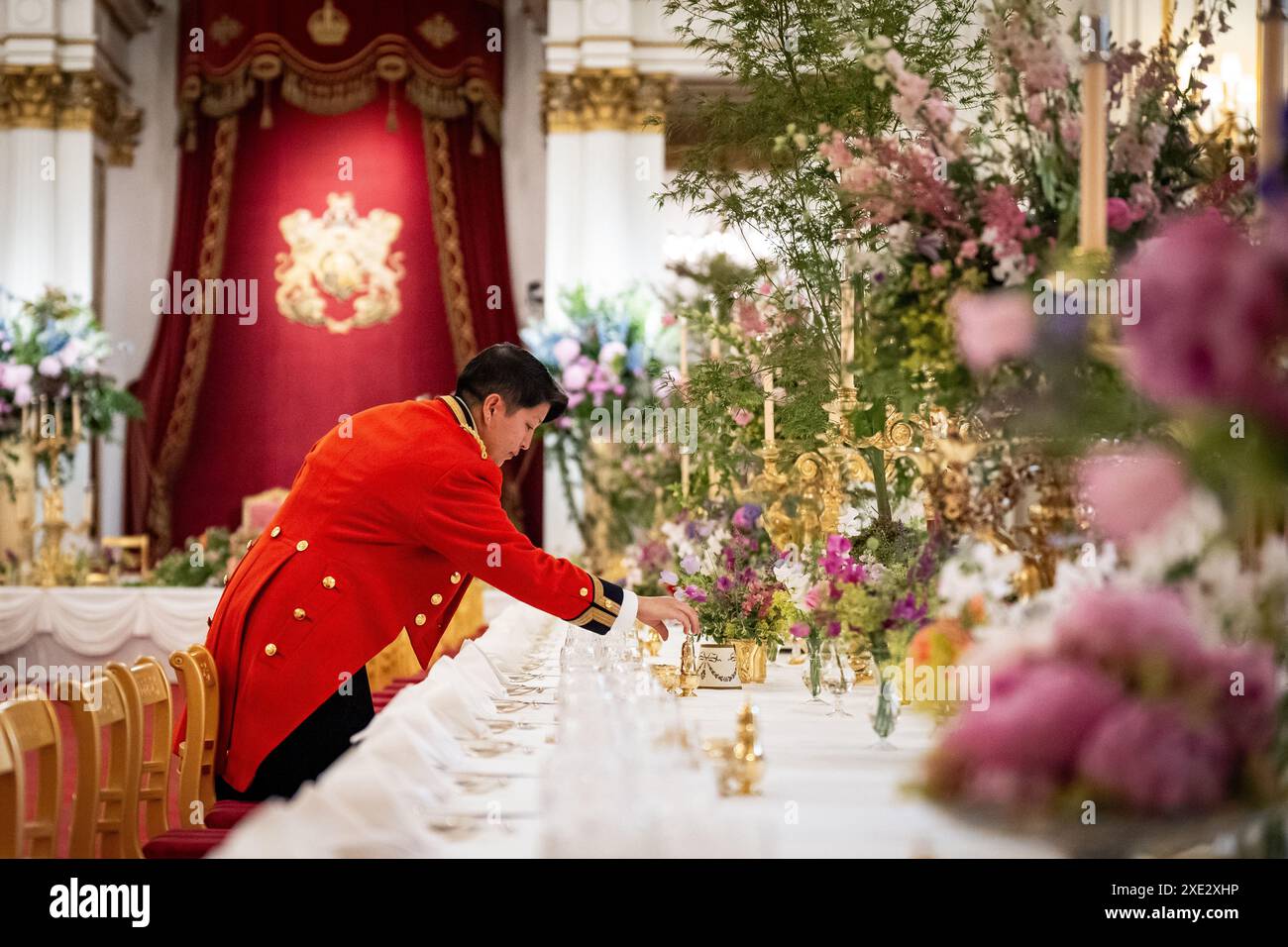 Empress japan banquet hi-res stock photography and images - Alamy