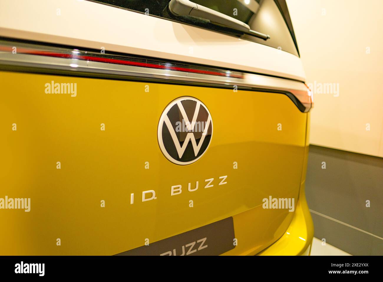 classic yellow electric bus Volkswagen ID Buzz, Old-school cool meets ...
