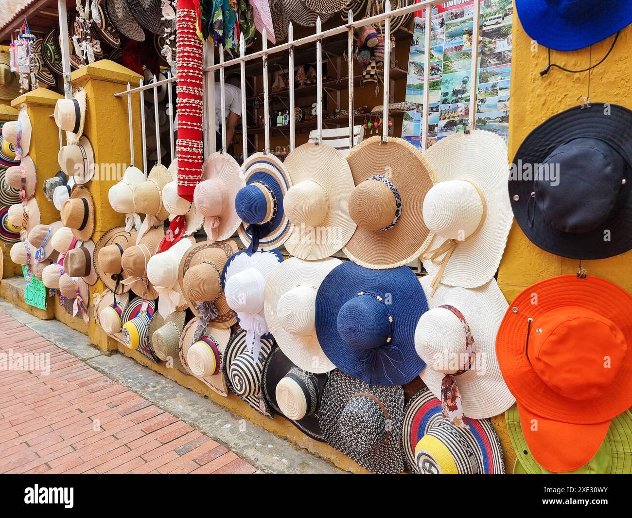 Colombia, Santa Marta, display of straw hats Stock Photo - Alamy