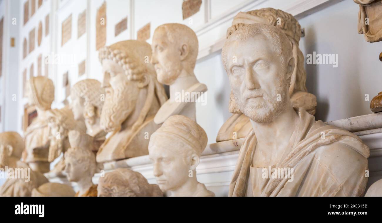 Vatican museum interior collection perspective Stock Photo - Alamy