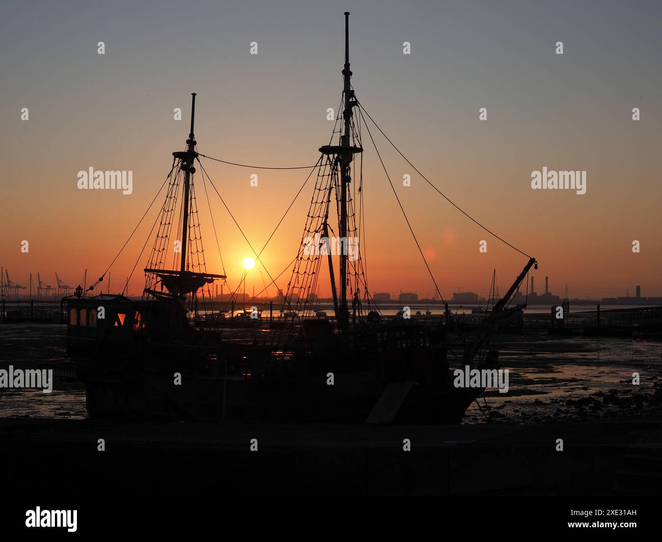 Queenborough, Kent, UK. 25th June, 2024. The Lady Brenda replica ...