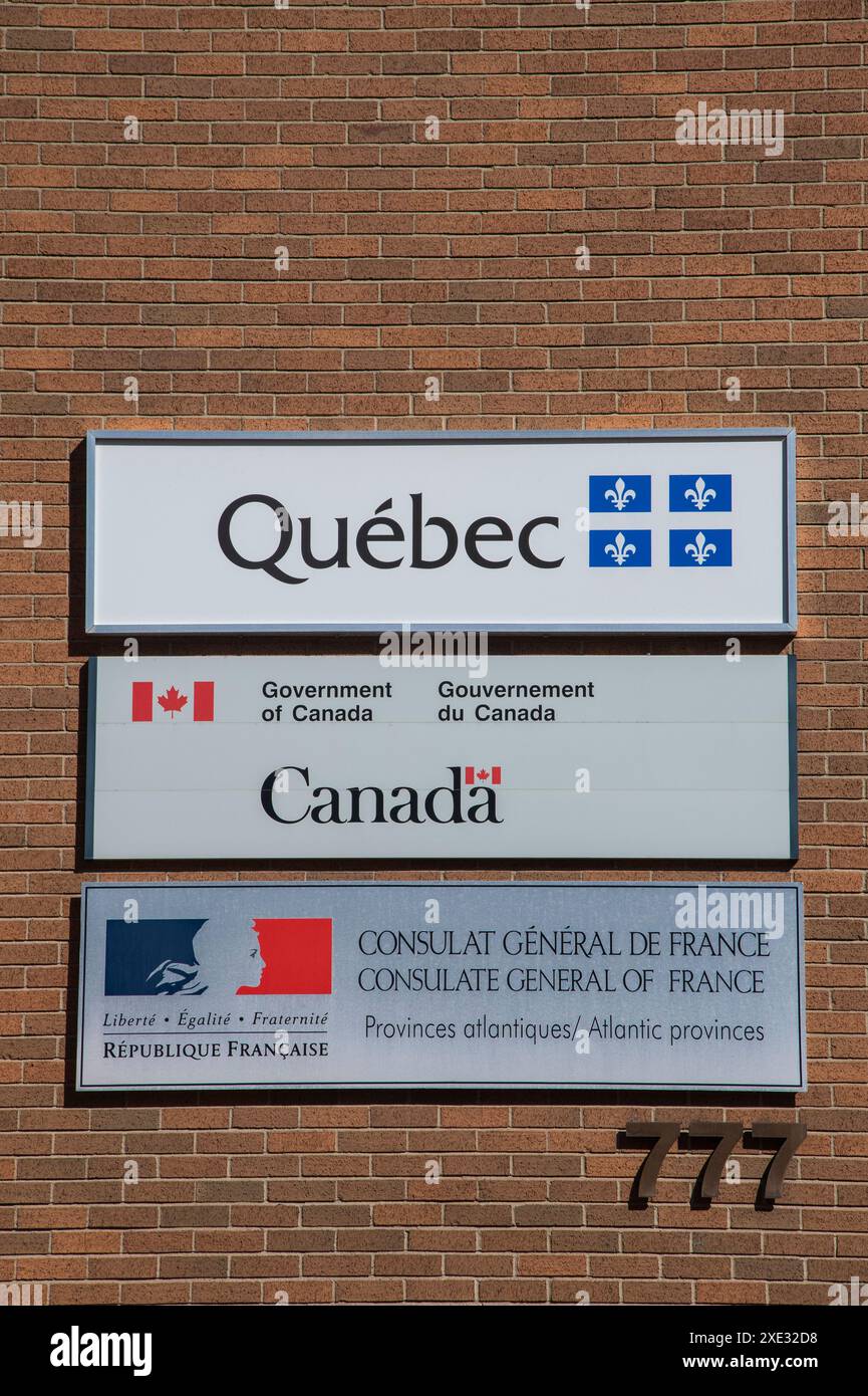 Main federal government offices hi-res stock photography and images - Alamy