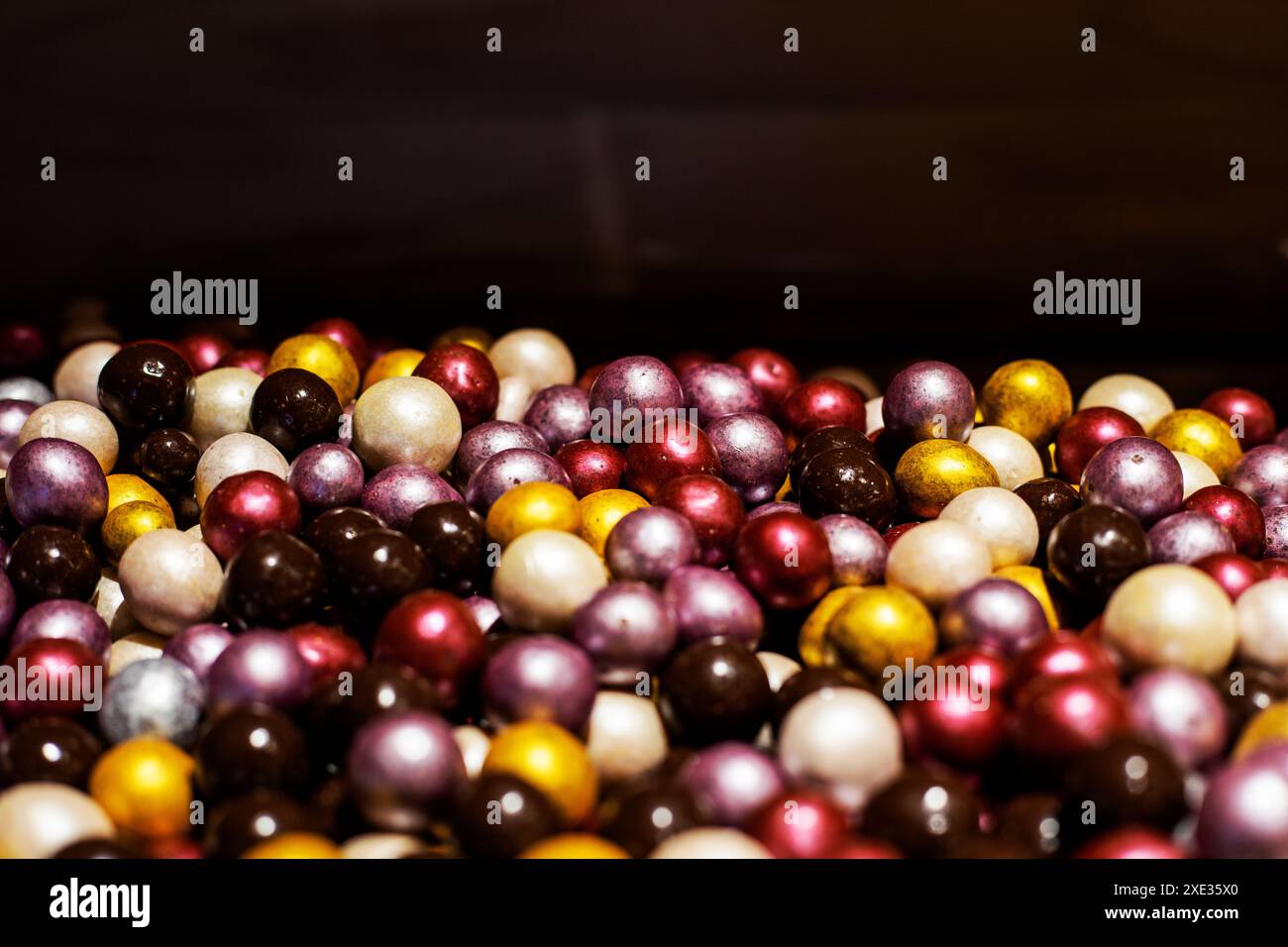 Vibrant glazed nuts hi-res stock photography and images - Alamy