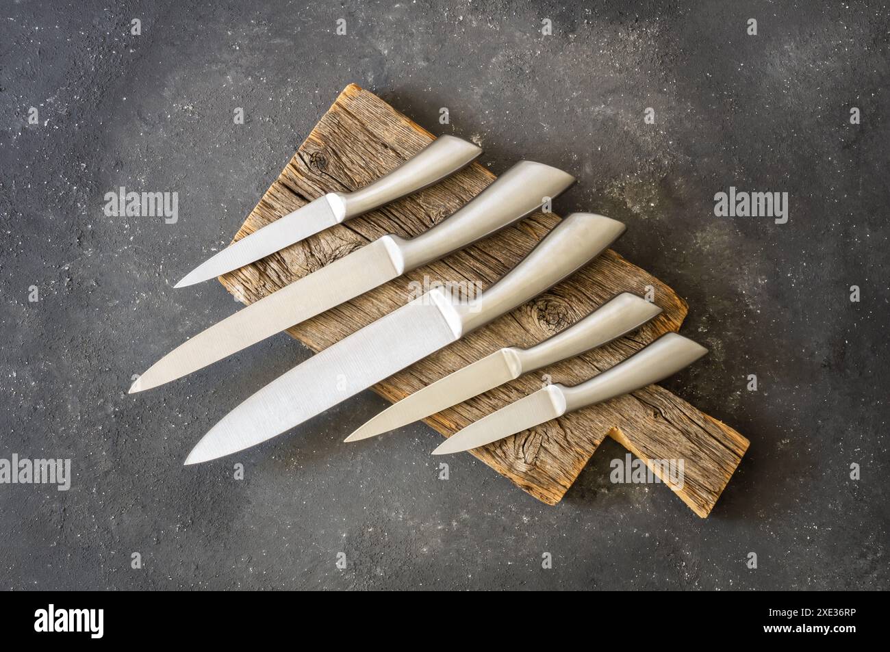 Casting steel various chef knife, Set of modern sharp kitchen knives on ...