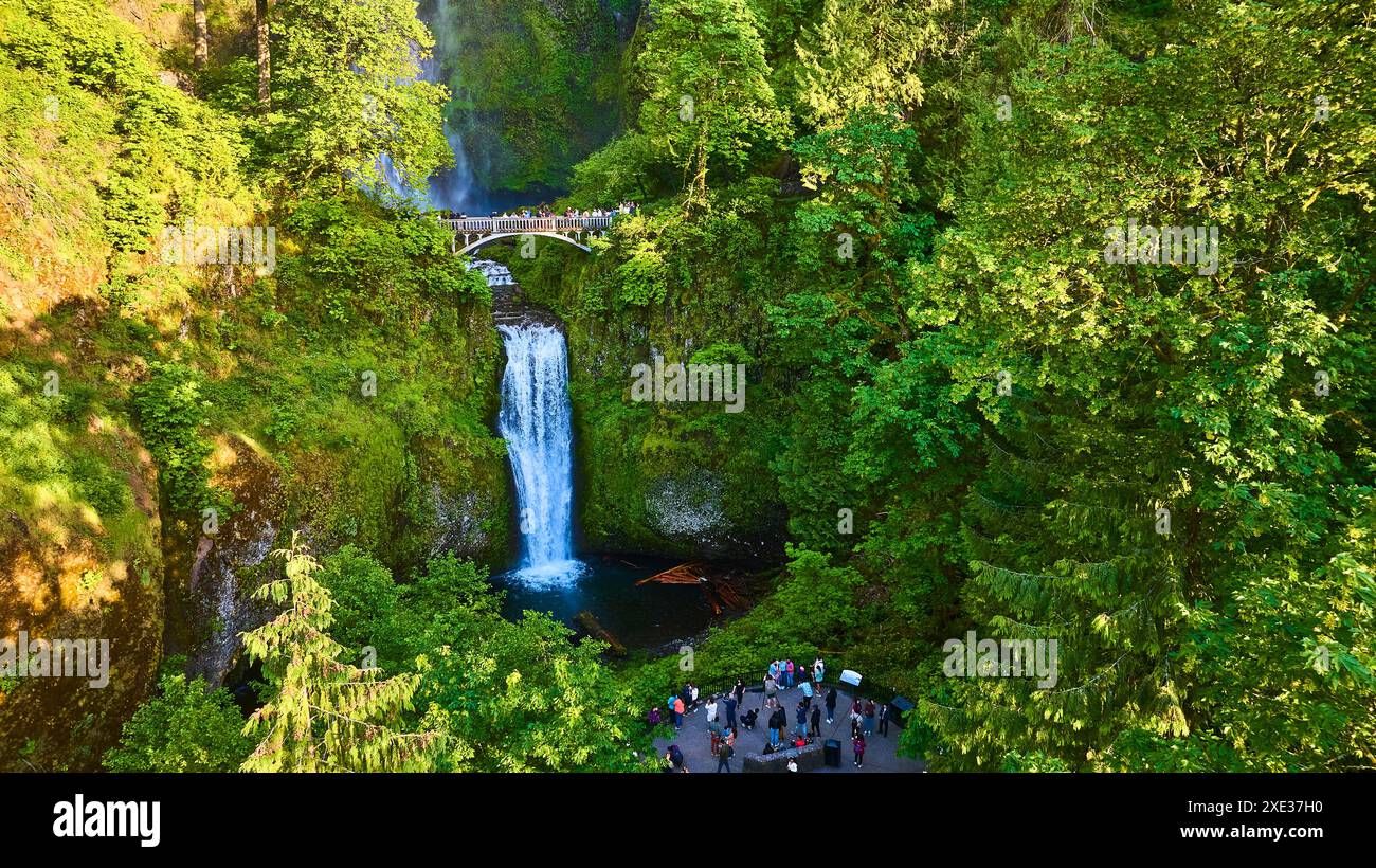 Aerial landscape multnomah falls hi-res stock photography and images ...