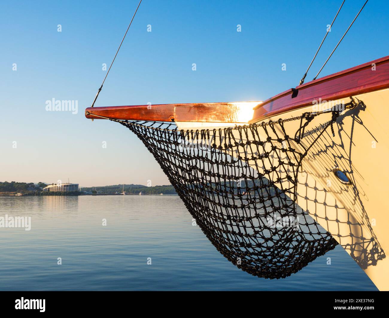 Wooden boat bow detail hi-res stock photography and images - Alamy
