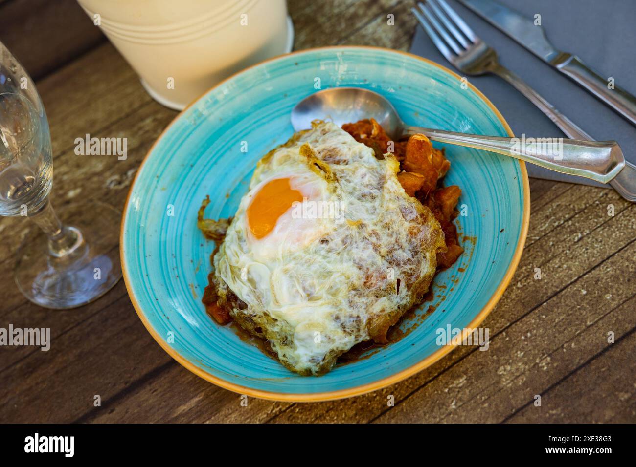 Laying of fish eggs hi-res stock photography and images - Alamy