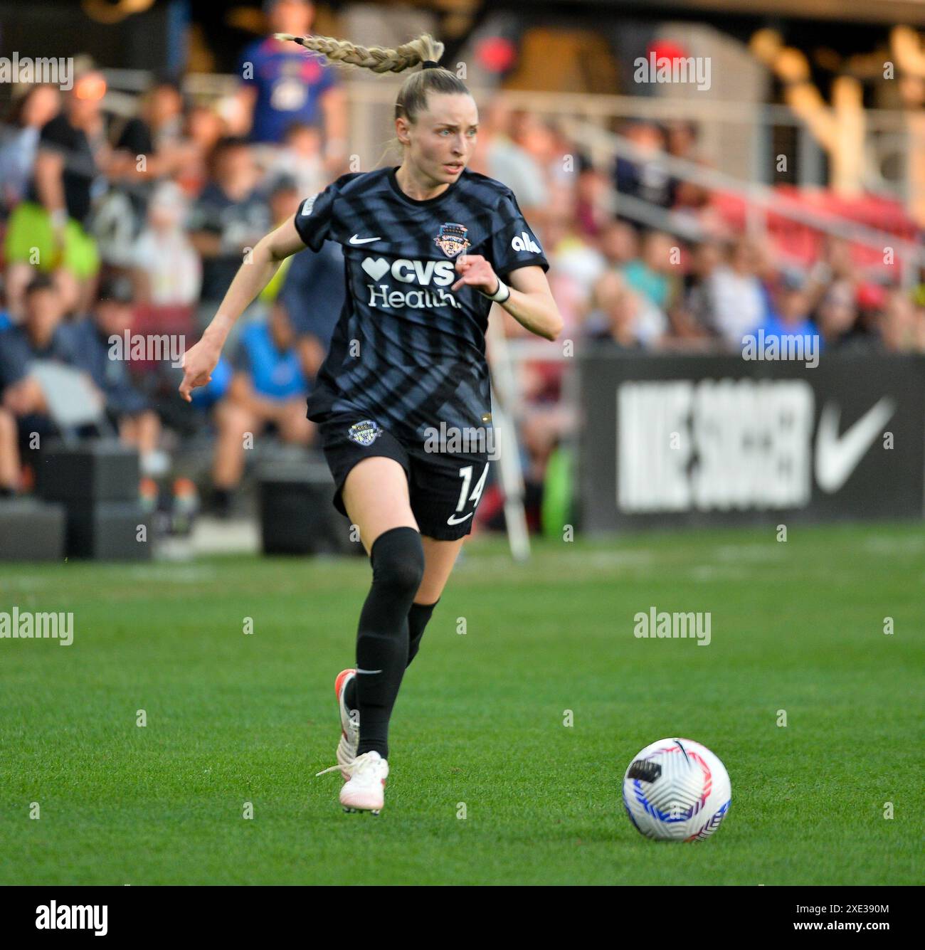 Seatle reign hi-res stock photography and images - Alamy