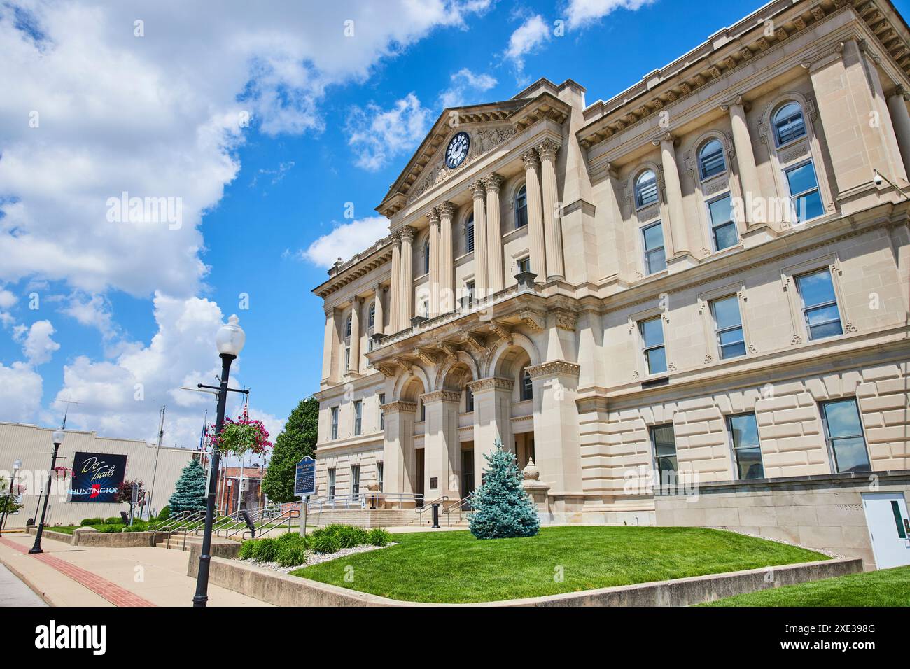 Historic Neoclassical Courthouse in Small Town with Clear Sky Eye-Level ...