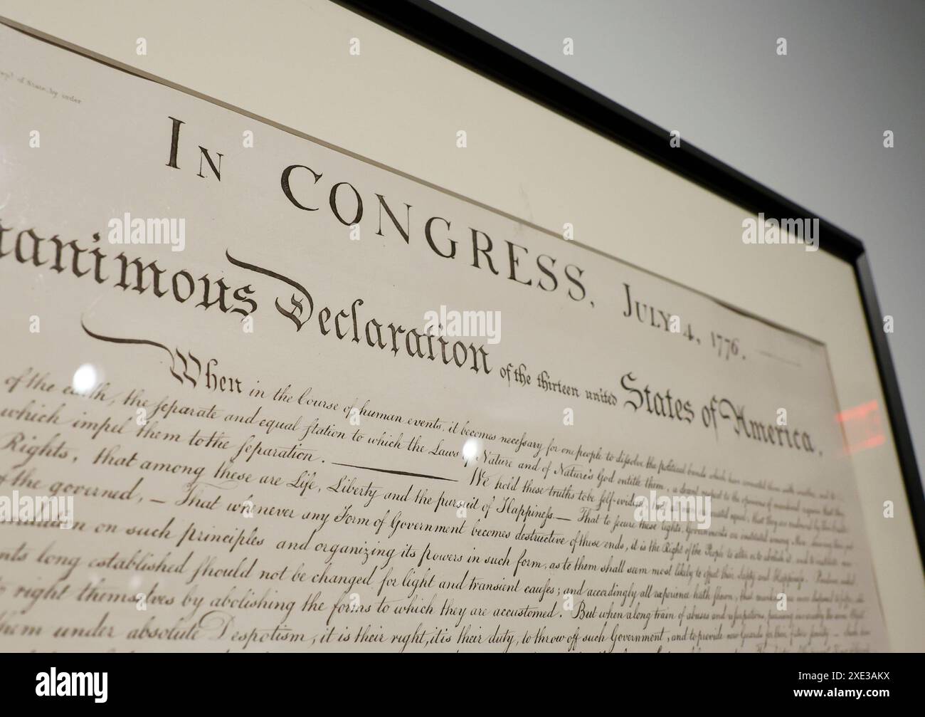 Fine manuscripts hi-res stock photography and images - Alamy