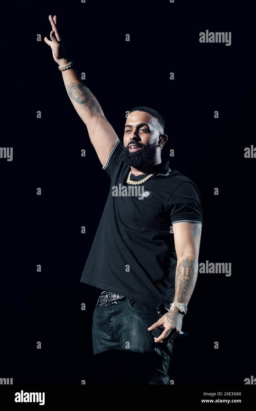 Puerto Rican singer Eladio Carrion performs on stage during Sol Maria ...