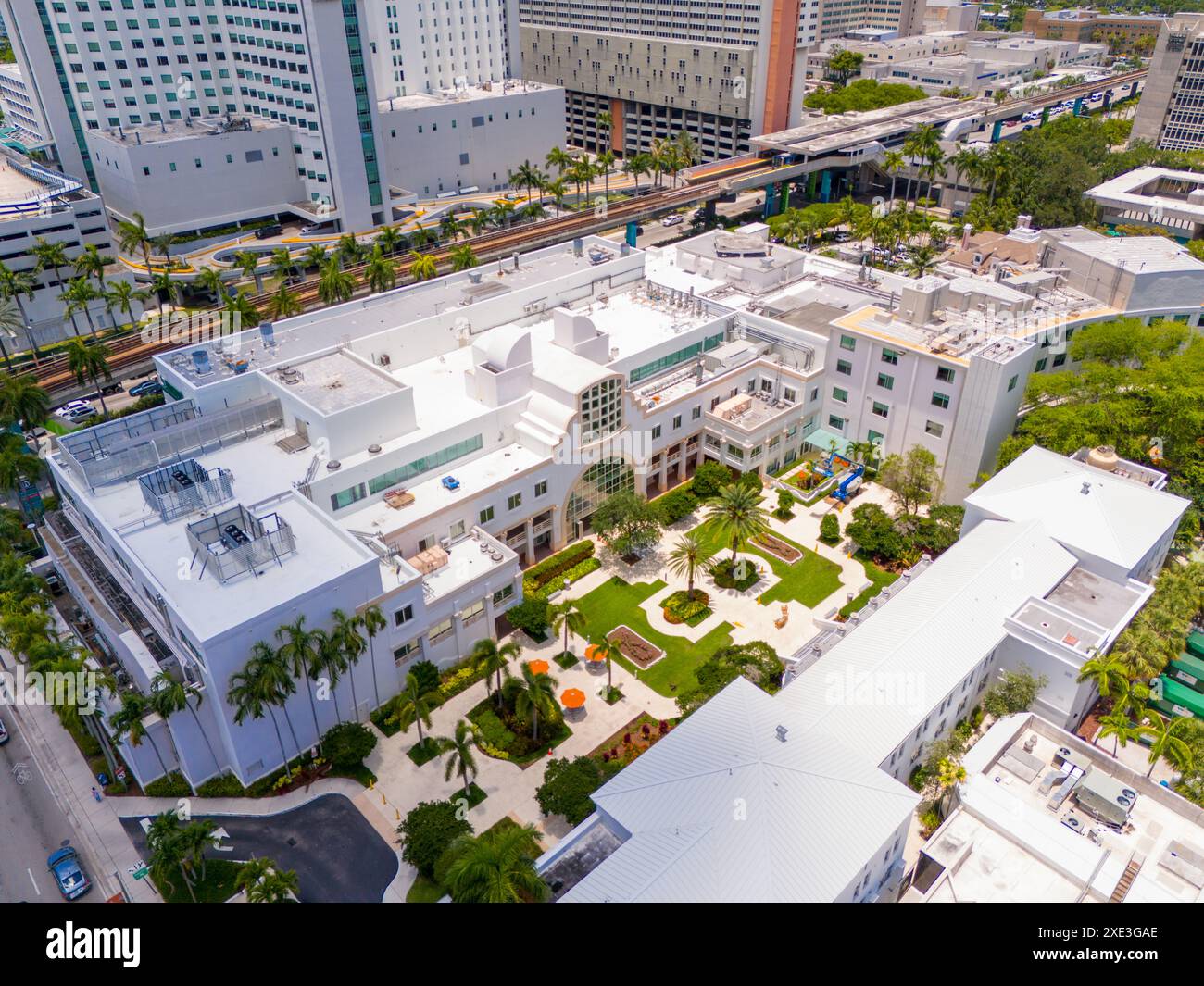 Miami, FL, USA - May 31, 2024: University of Miami Hospital Stock Photo ...