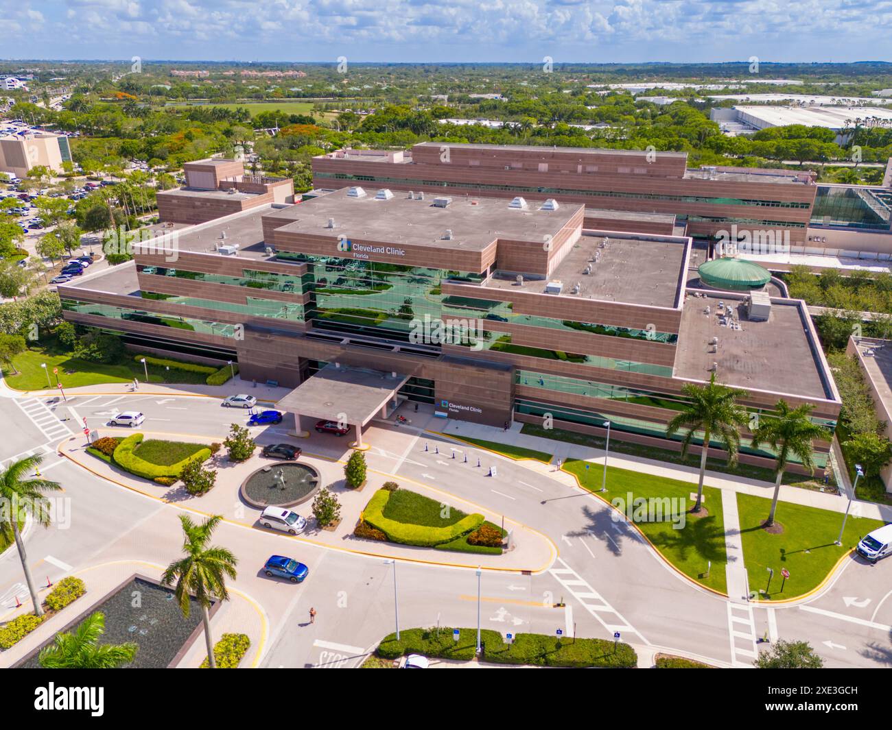 Weston, FL, USA - June 20, 2024: Cleveland Clinic Weston Florida ...