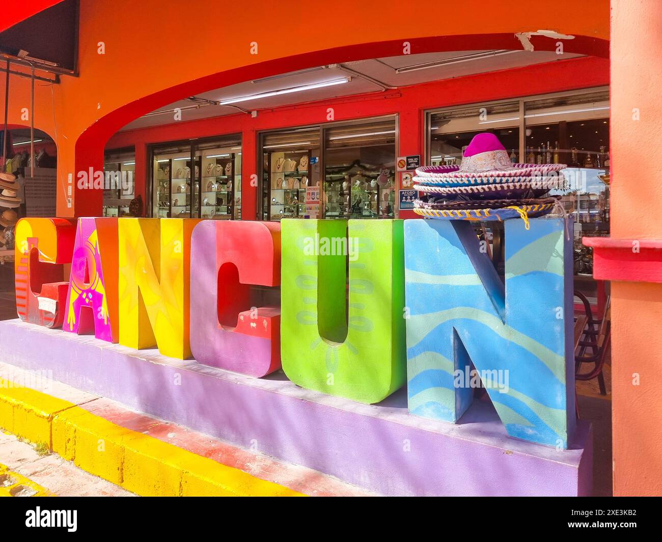 Welcome to cancun hi-res stock photography and images - Alamy