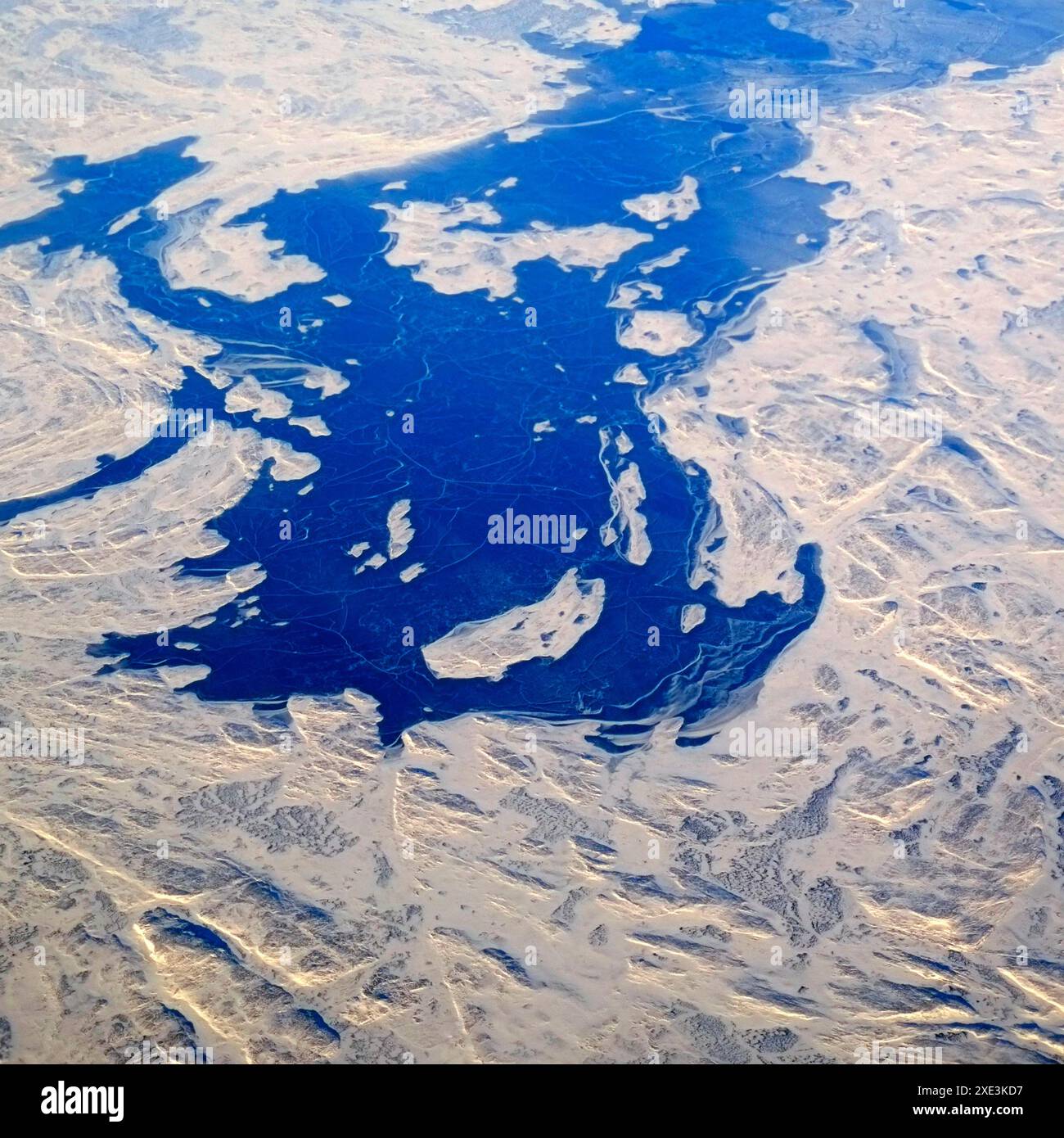 Tundra hi-res stock photography and images - Alamy