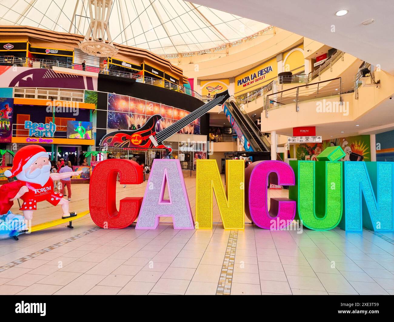 Mexico, Cancun, Forum commercial center Stock Photo - Alamy