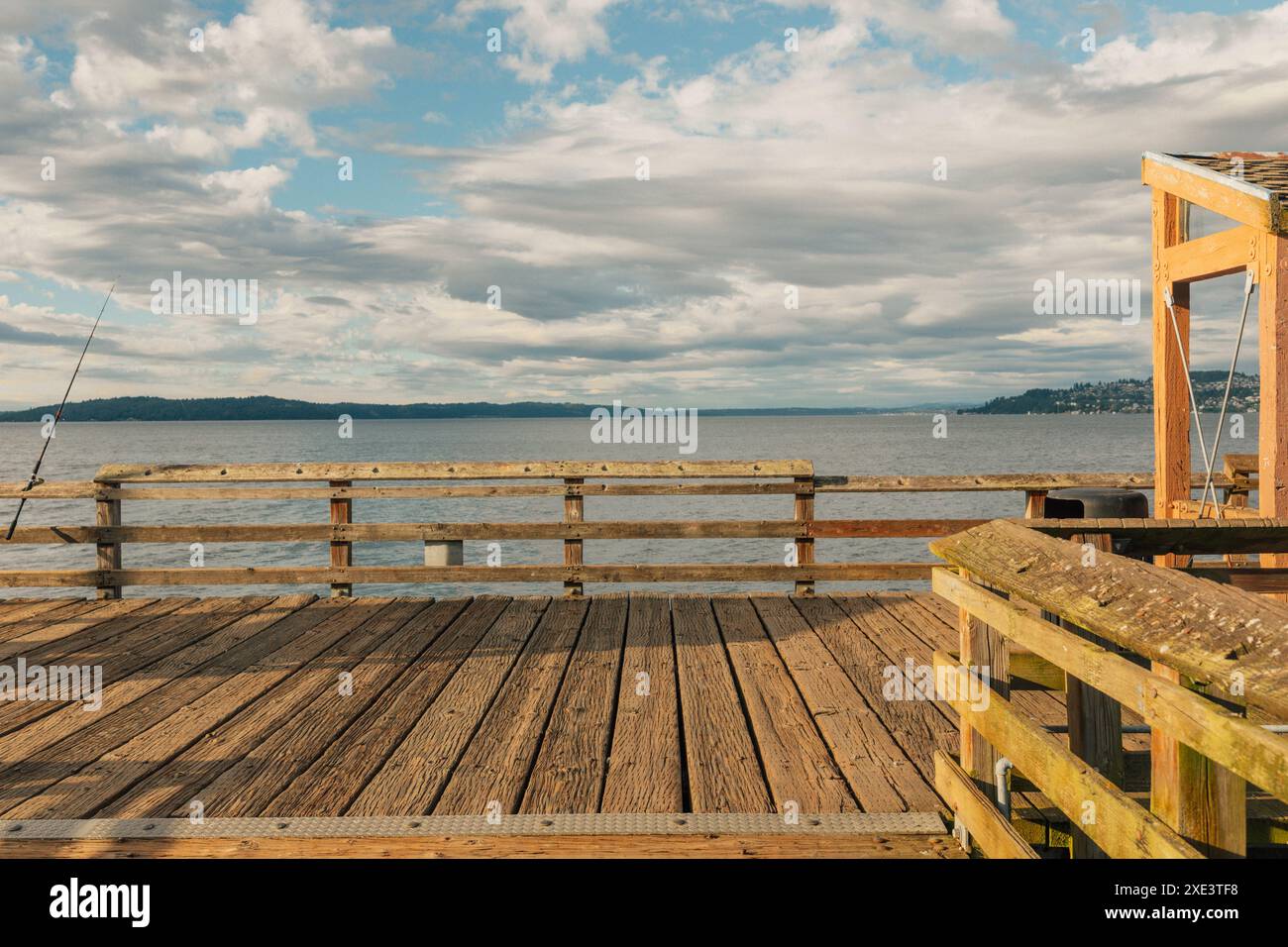 Les davis public fishing pier hi-res stock photography and images - Alamy