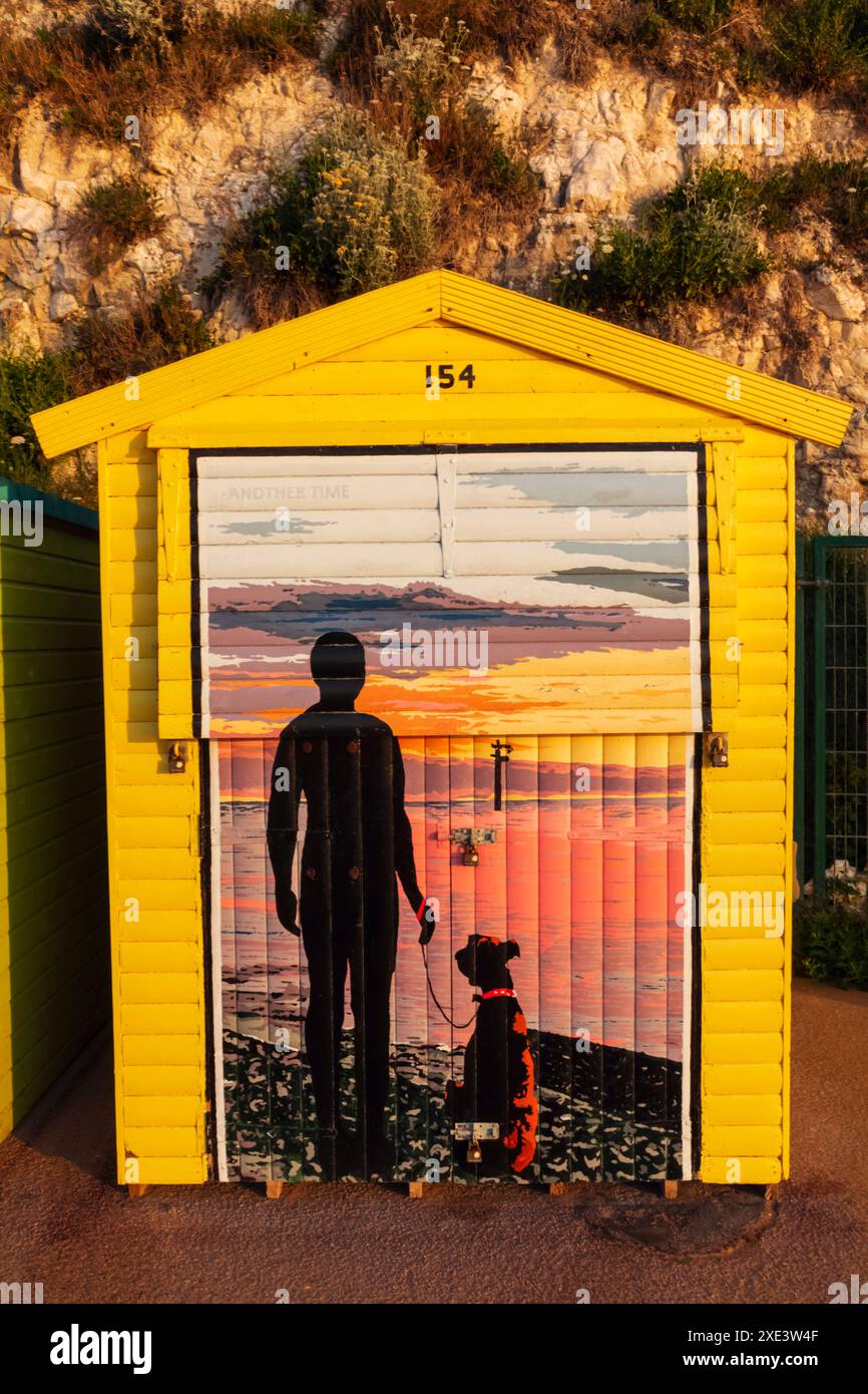 England, Kent, Broadstairs, Stone Bay, Colourful Beach Hut with Artwork ...