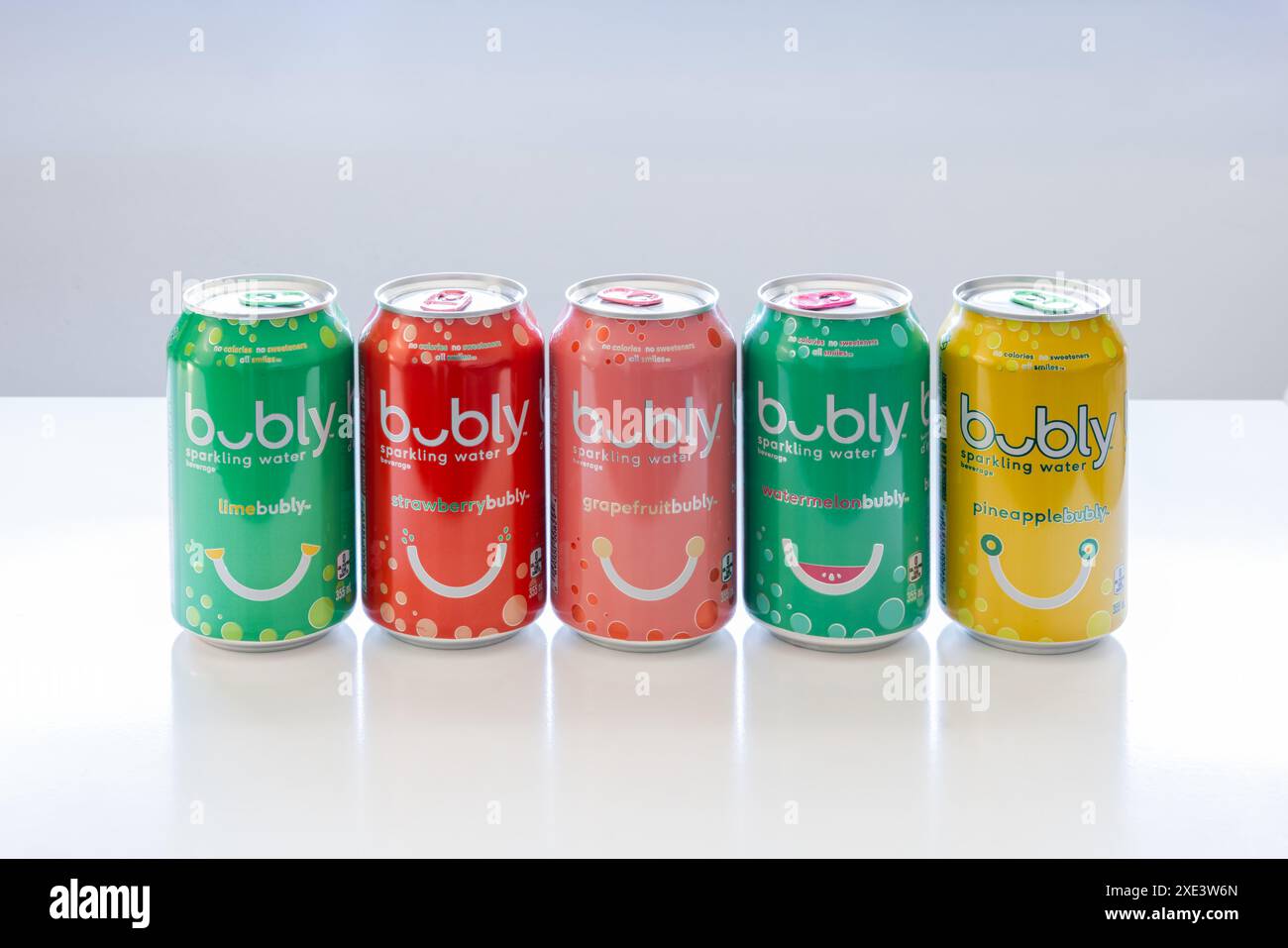 Bubly sparkling water cans hi-res stock photography and images - Alamy