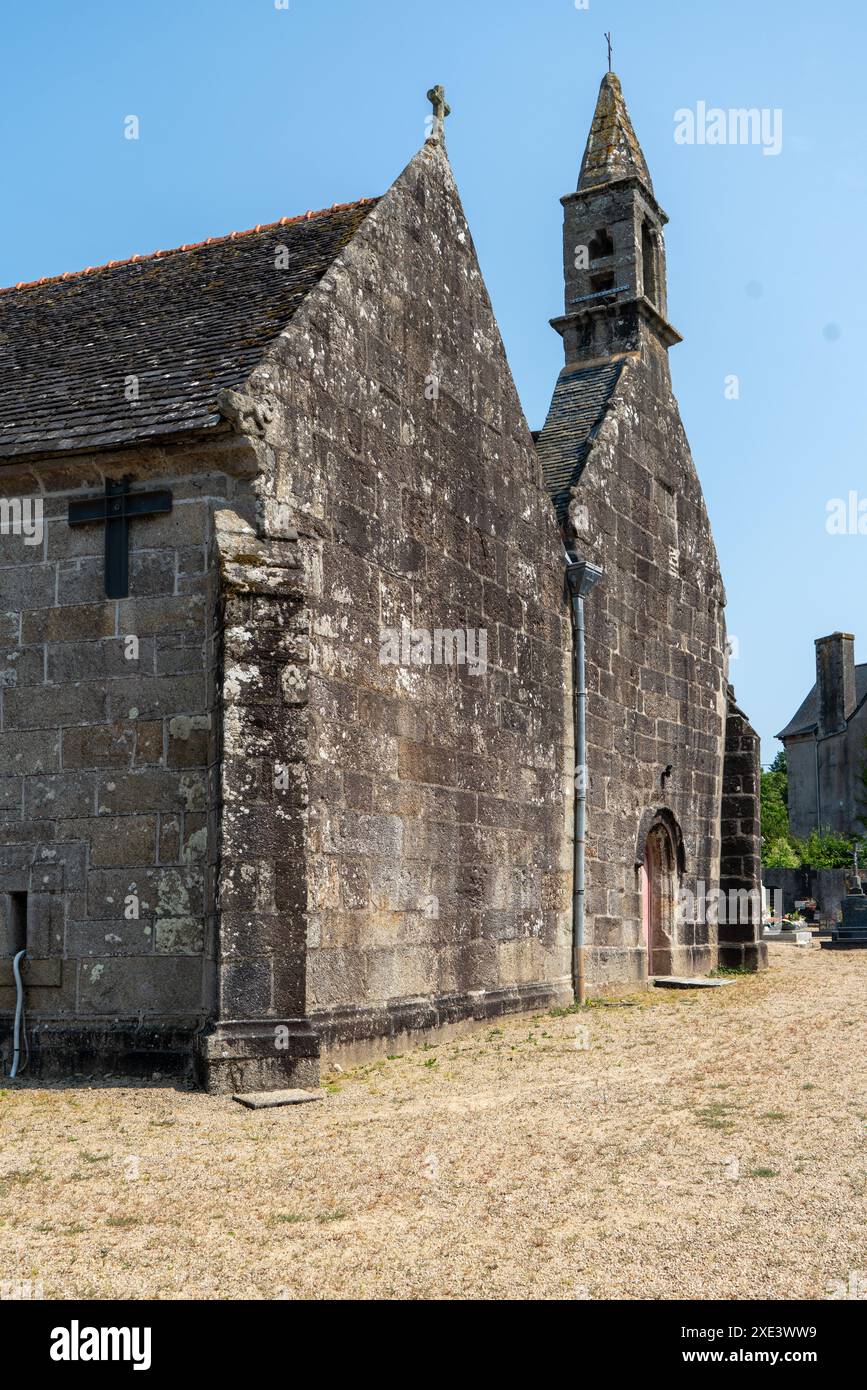 Enclosed parish in a village in Brittany Stock Photo - Alamy