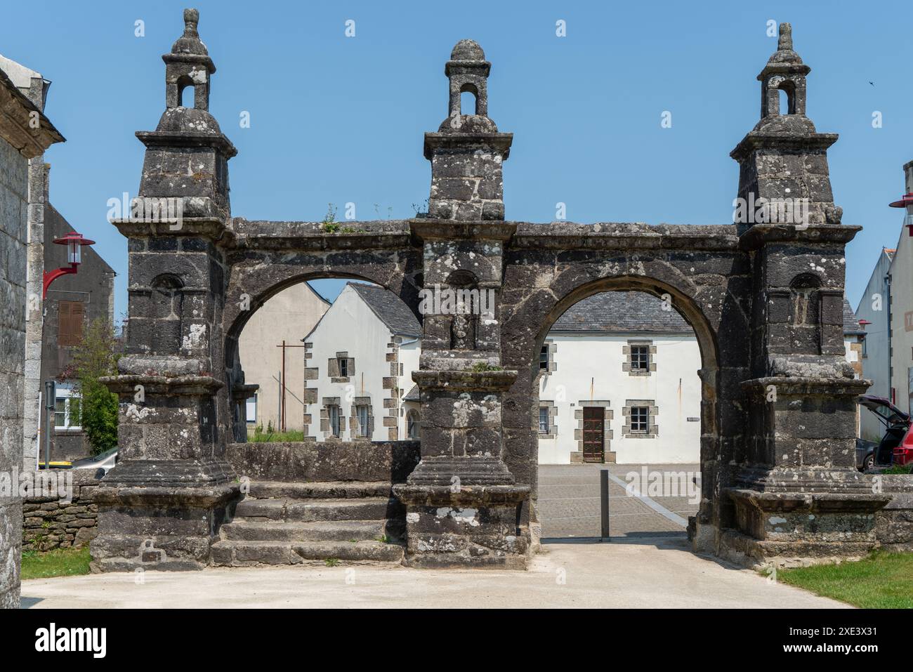 Enclosed parish in a village in Brittany Stock Photo - Alamy