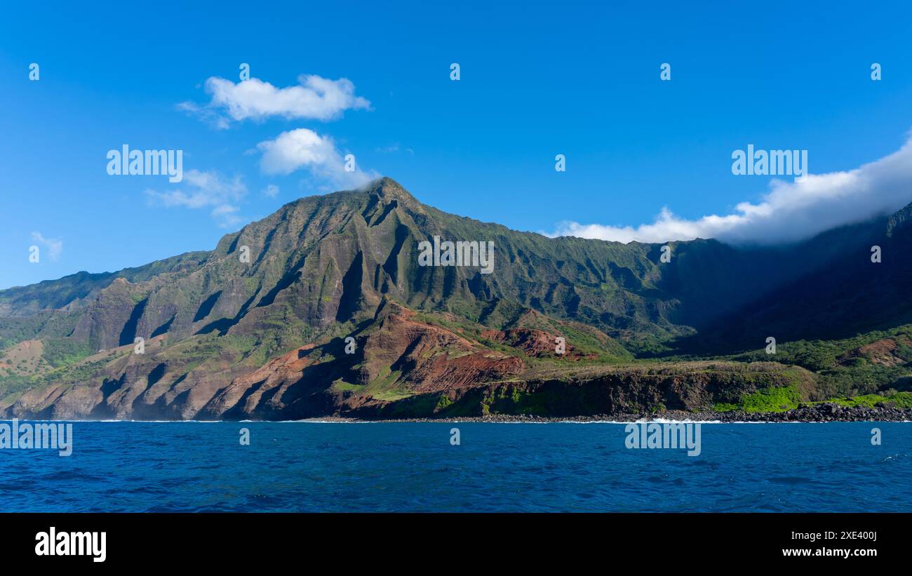 Na Pali Coast State Wilderness Park in Kauai, Hawaii, USA Stock Photo ...
