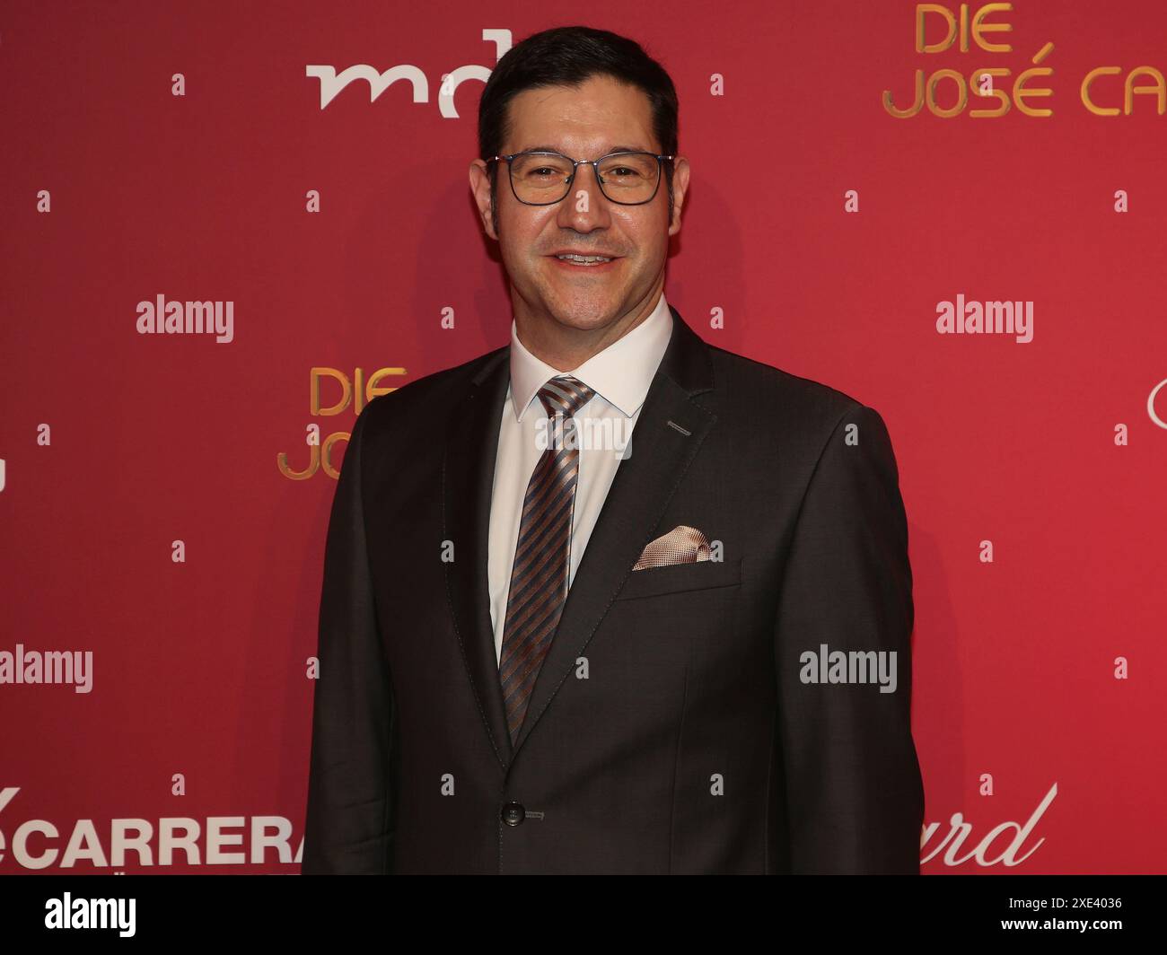 The quiz god hi-res stock photography and images - Alamy