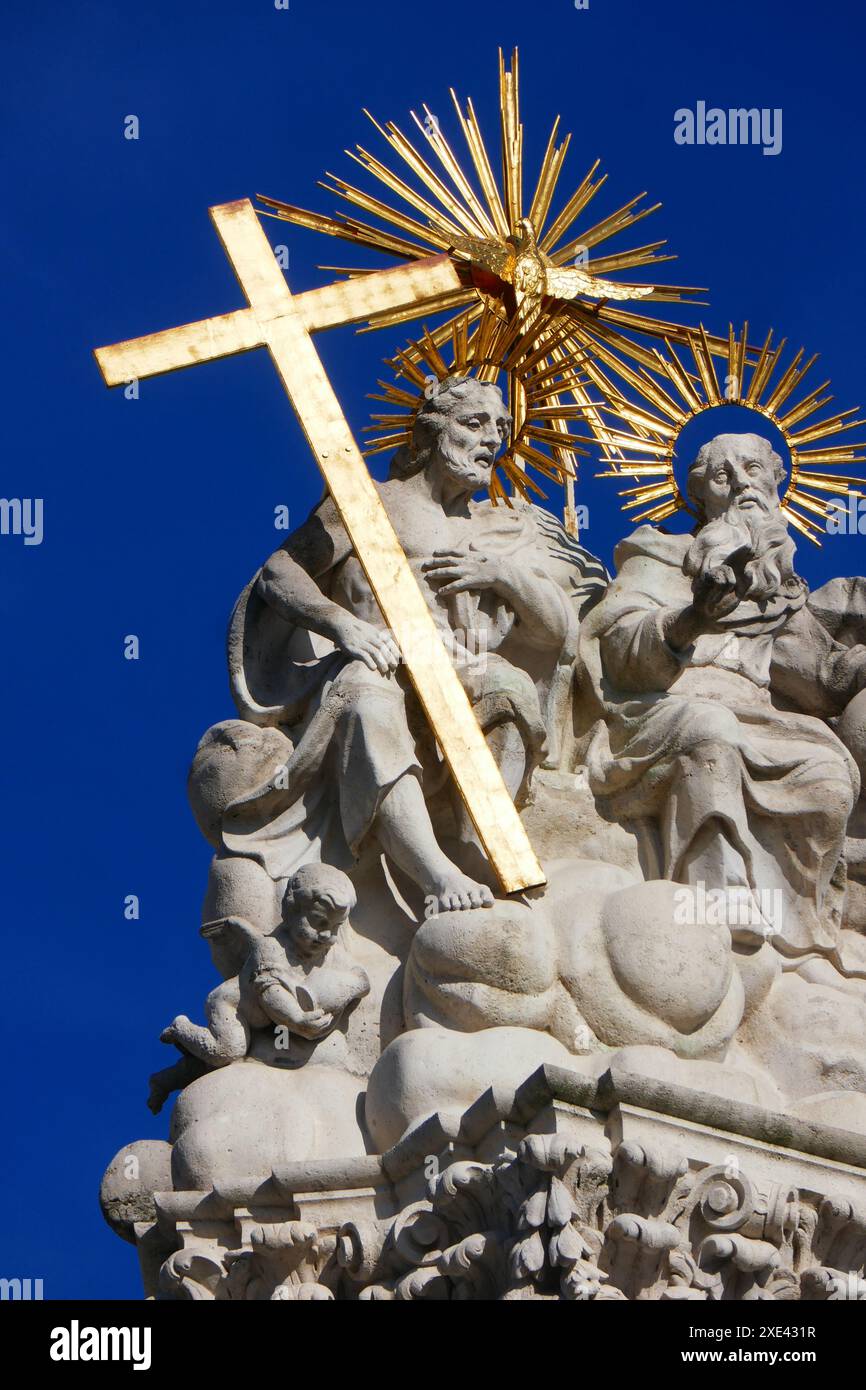 Dreifaltigkeitsstatue hi-res stock photography and images - Alamy