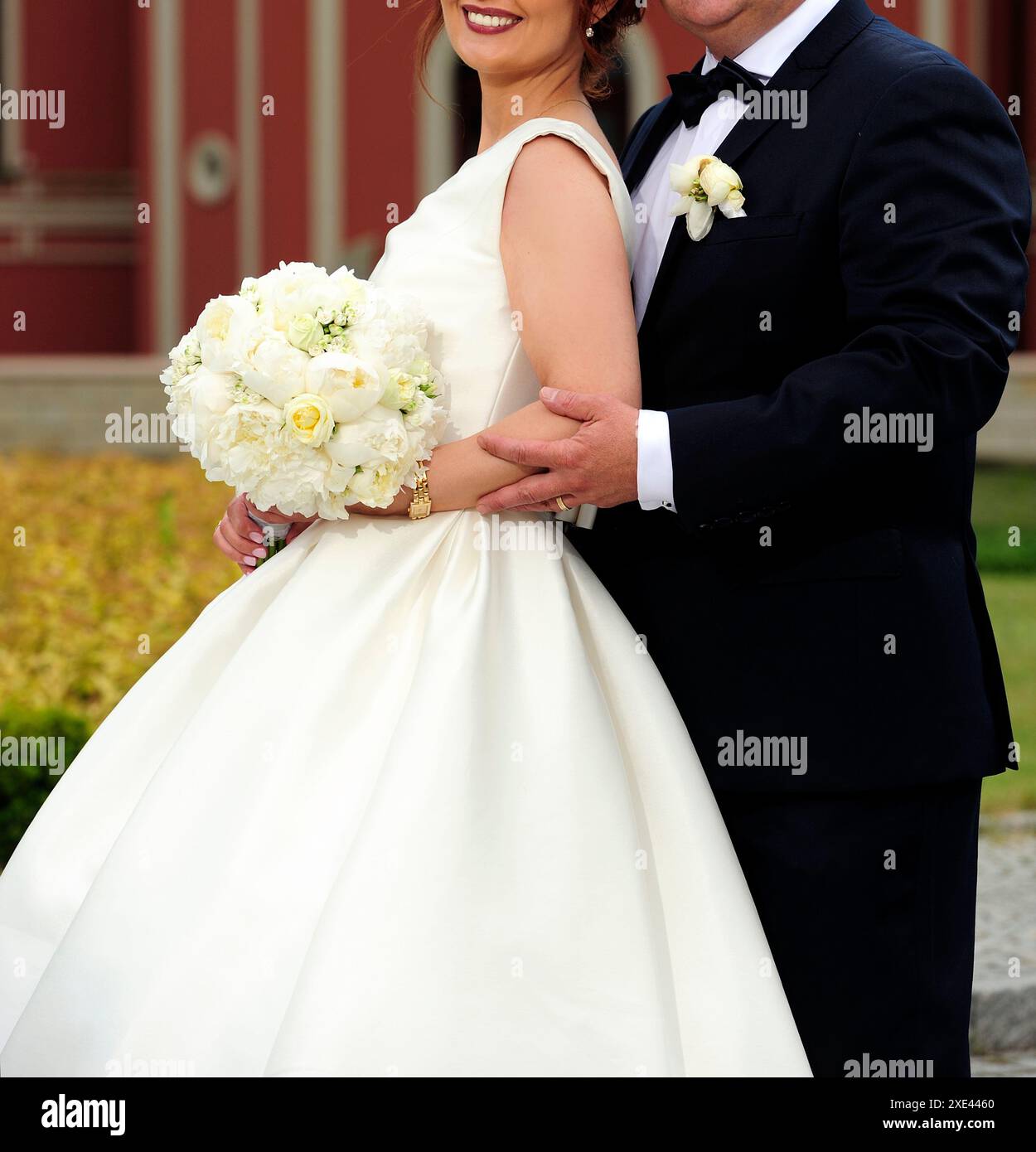 Wedding Couple, Happy Romantic Bride and Groom,Wedding Couple, Happy ...