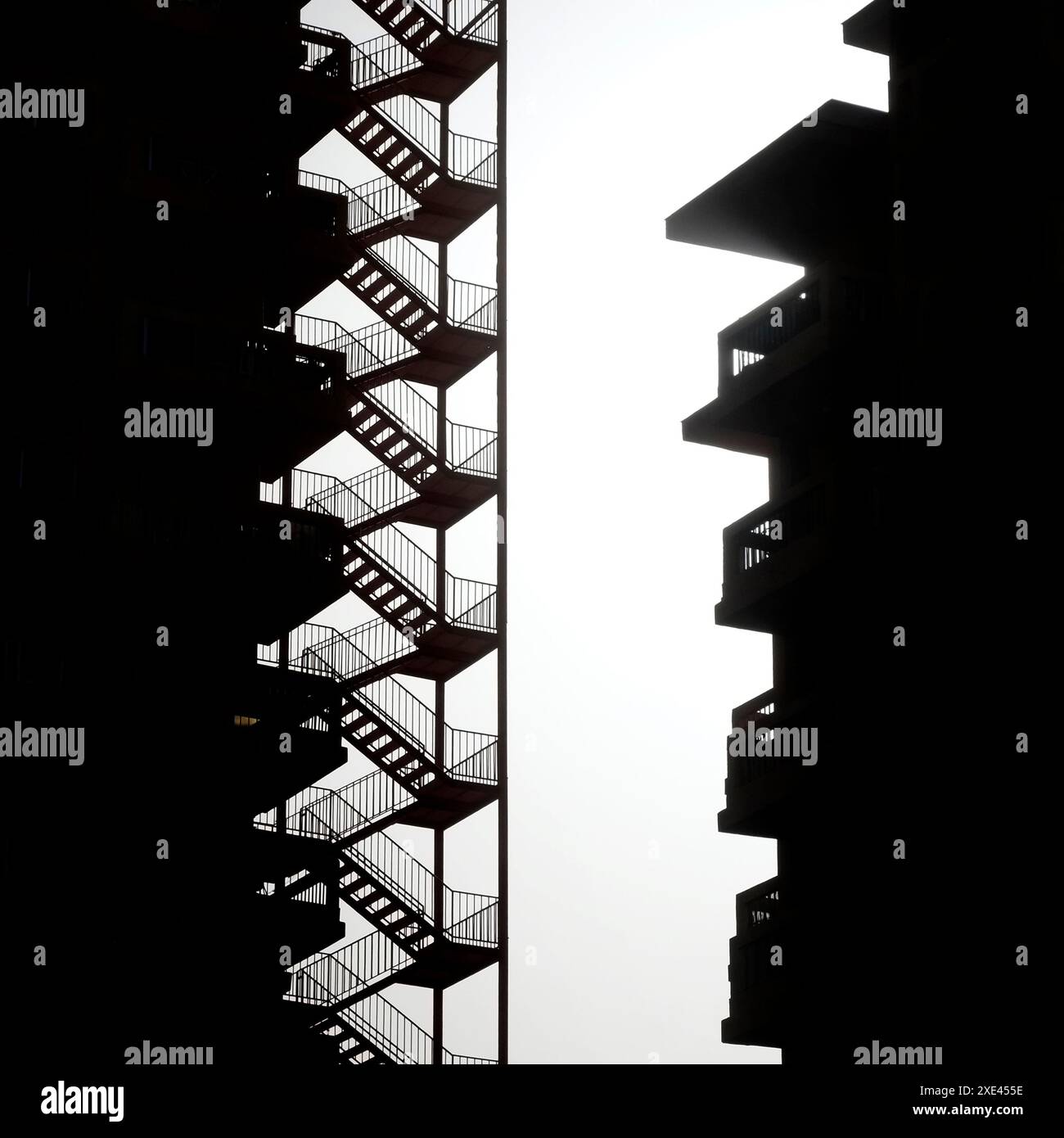 Outside stairs hi-res stock photography and images - Alamy