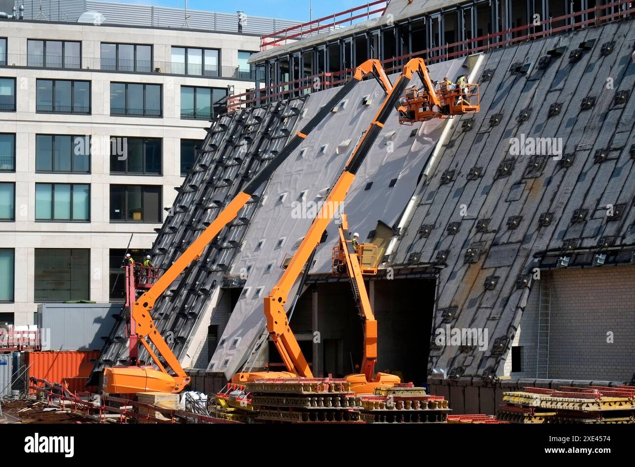 Construction site, large construction site Stock Photo - Alamy
