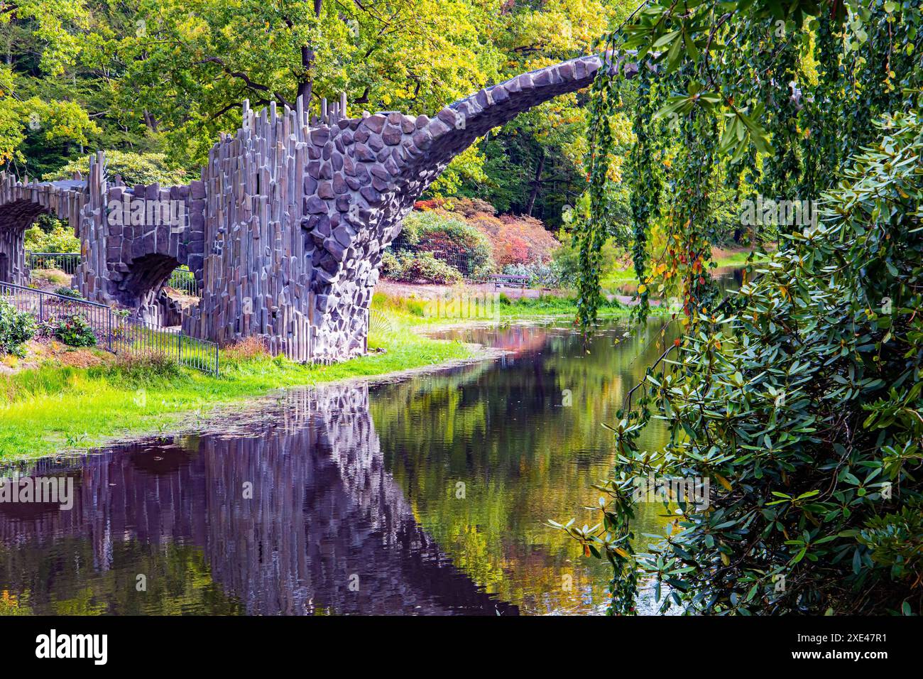 The basalt columns of the bridge Stock Photo - Alamy