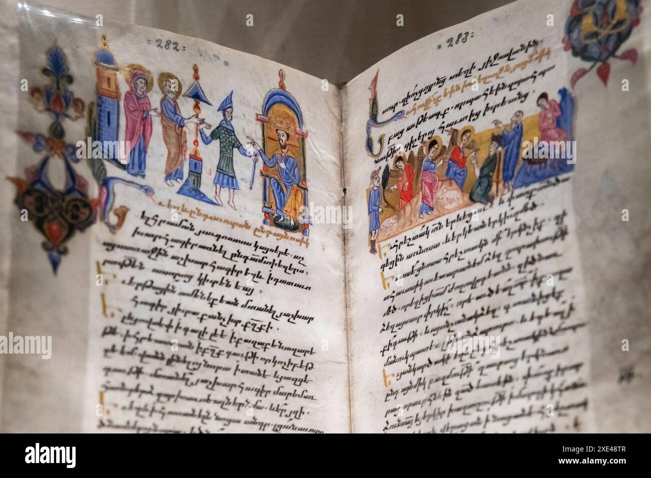 Evangelio ilustrado hi-res stock photography and images - Alamy