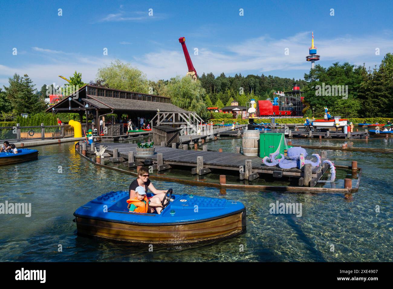 Parque de atracciones legoland hi-res stock photography and images - Alamy