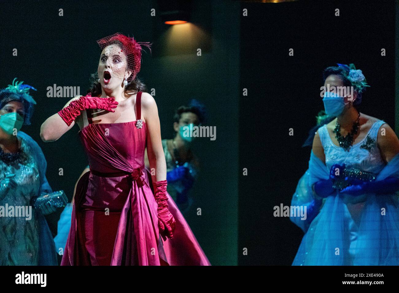 Operatic performance history hi-res stock photography and images - Alamy