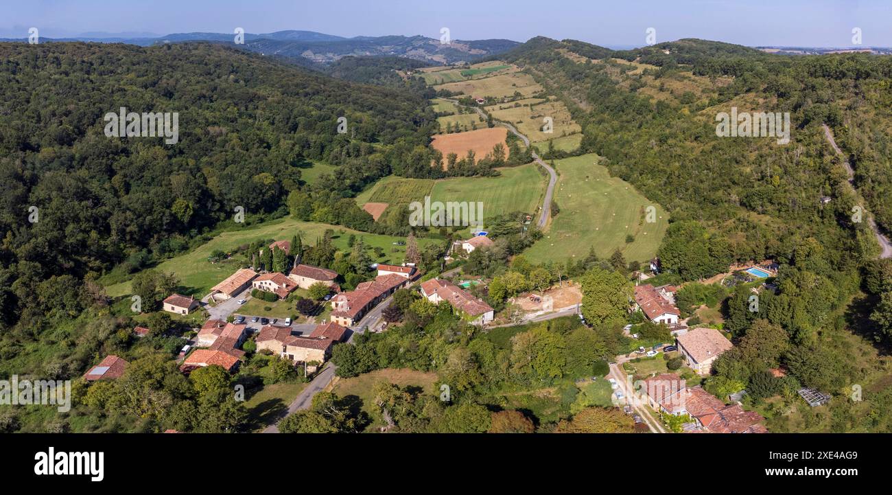 Plain facades hi-res stock photography and images - Alamy