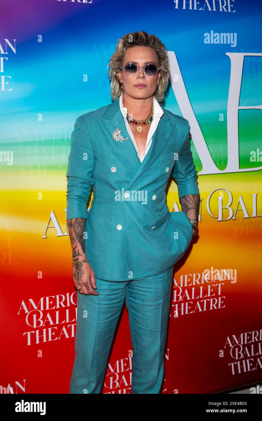 NEW YORK, NEW YORK - JUNE 25: Ashlyn Harris attends the American Ballet ...