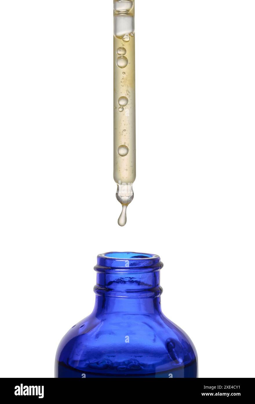 Transparent glass dropper bottle hi-res stock photography and images ...