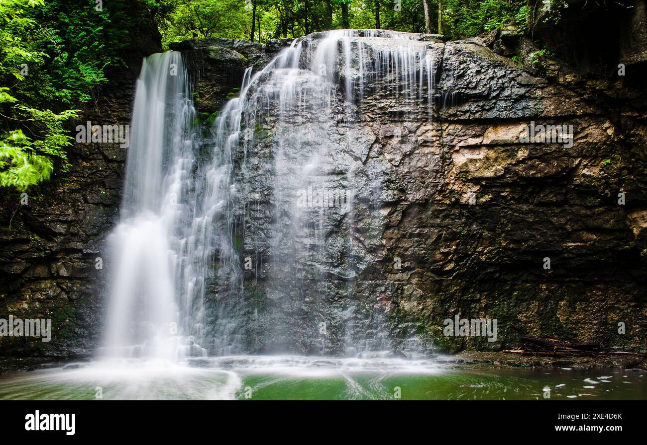 Hayden Run Falls in Summer, Columbus, Ohio Stock Photo - Alamy