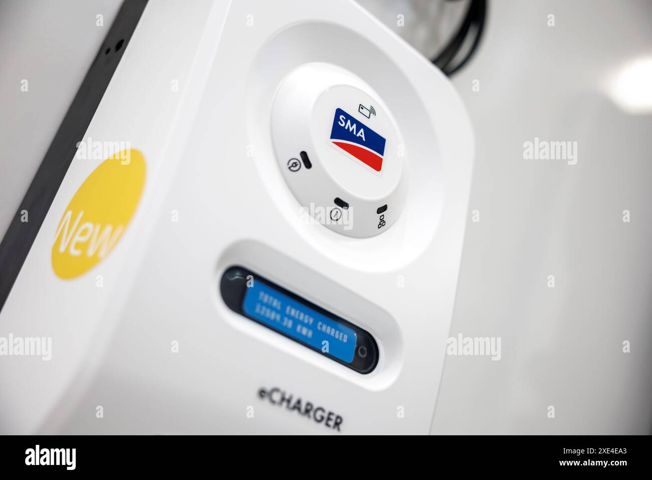 Solar logo hi-res stock photography and images - Alamy