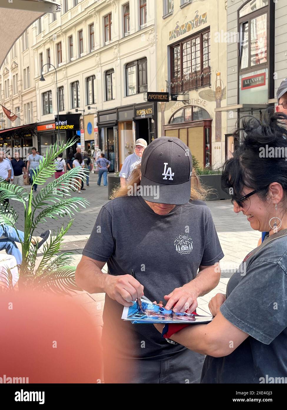 Matt LAUG with fans at the Park Hyatt Hotel, AC/DC concert in Vienna ...