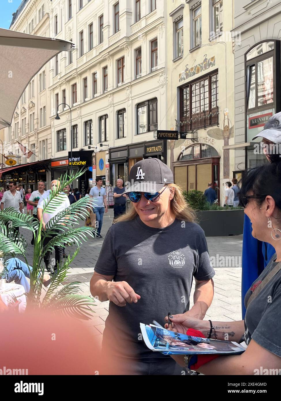 Matt LAUG with fans at the Park Hyatt Hotel, AC/DC concert in Vienna ...