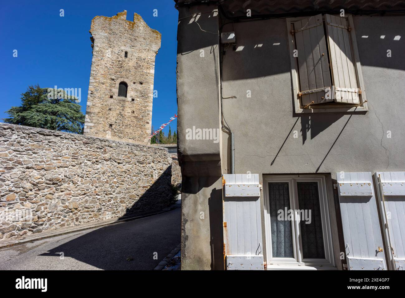 Crenellated tower of the walled enclosure from the 14th century Stock ...