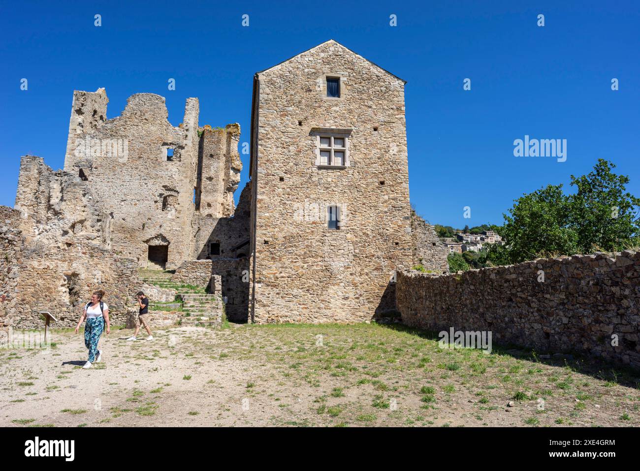 Saissac castle hi-res stock photography and images - Alamy