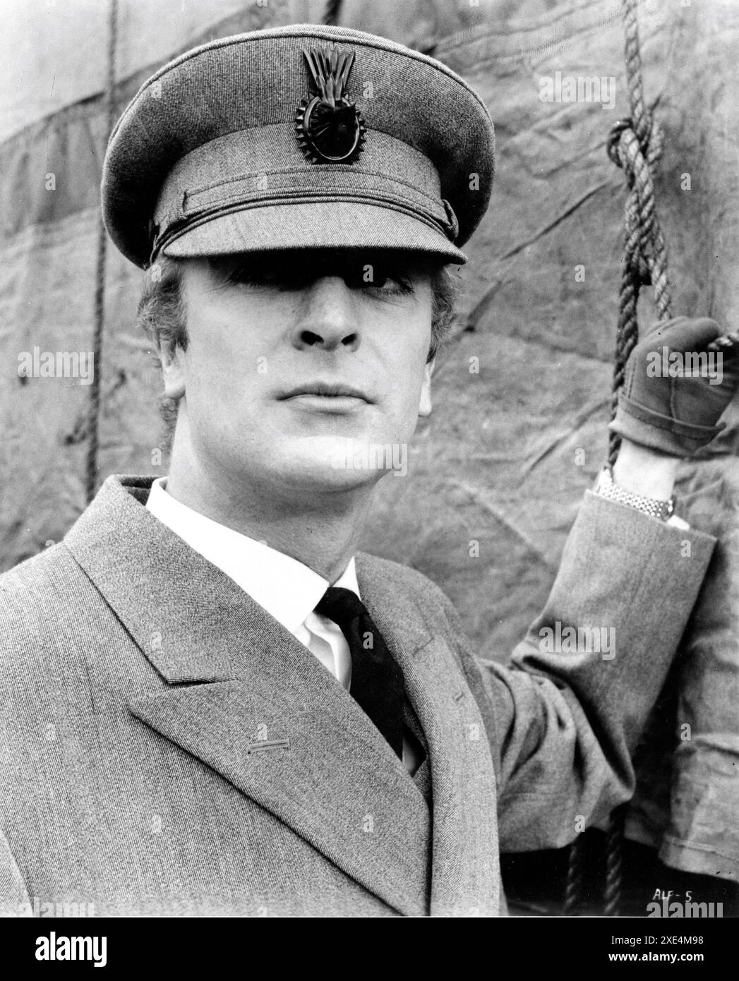 MICHAEL CAINE in ALFIE 1966 director LEWIS GILBERT play / screenplay ...