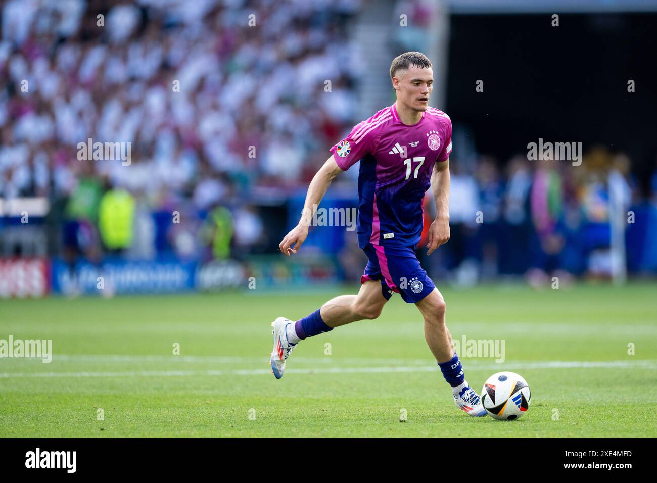 Florian Wirtz (Deutschland, #17) am Ball, GER, Germany (GER) vs. Ungarn ...